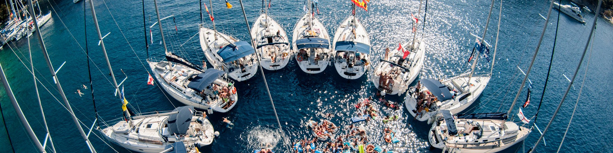9 Best Party Boats to Buy