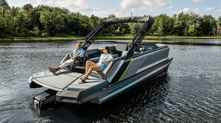 Best Pontoon Boat Brands for Parties, Performance, Fishing, and ...