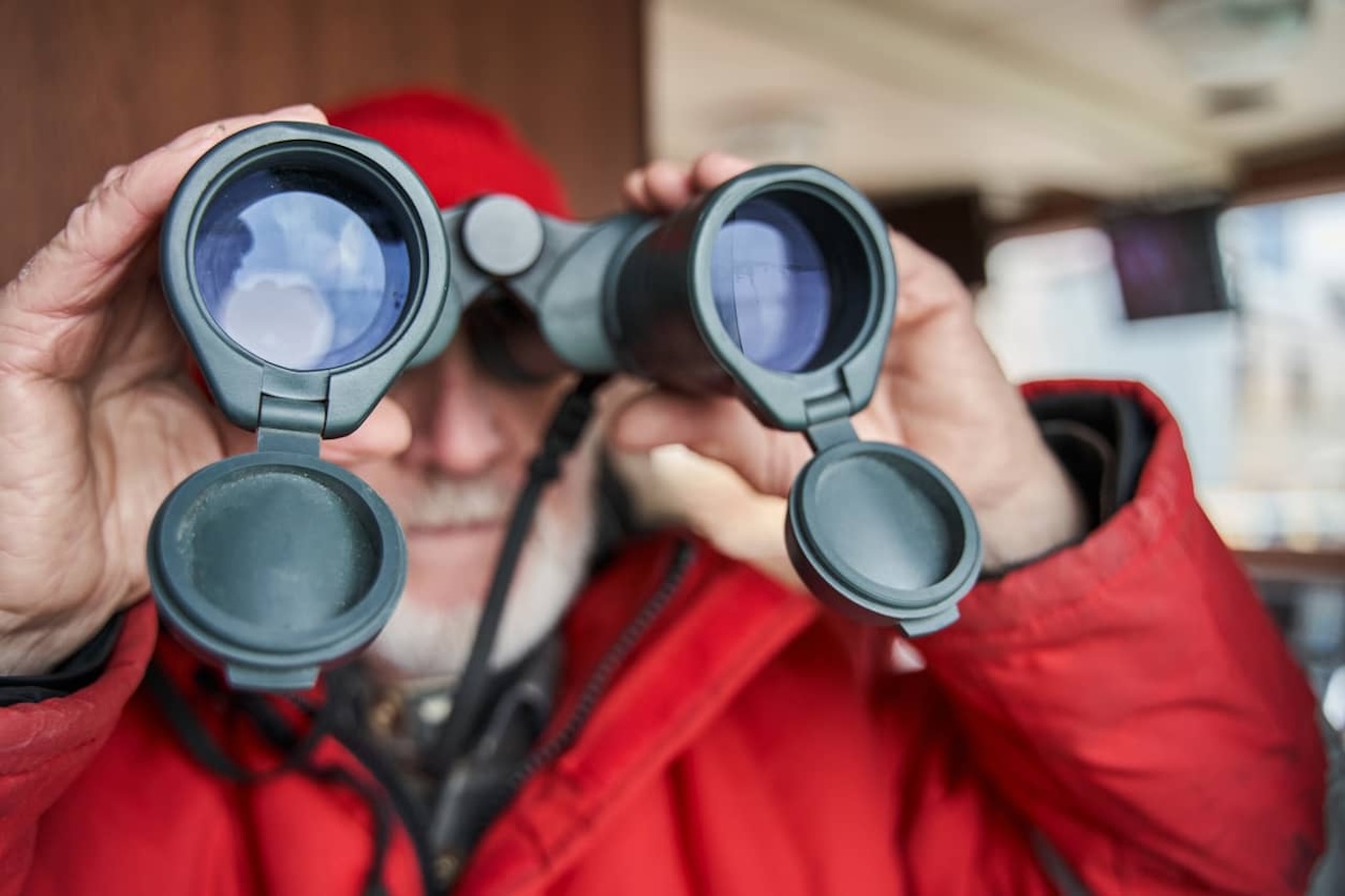 Best Marine Binoculars: Which Features Make a Difference?