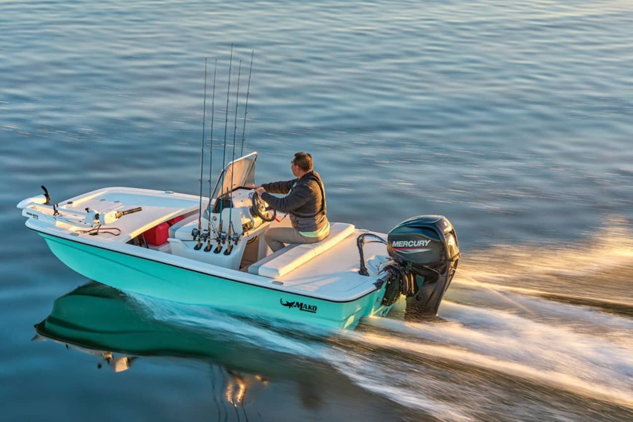 Best Bay Boat Brands, the Most Popular Fishing Boats on the Market