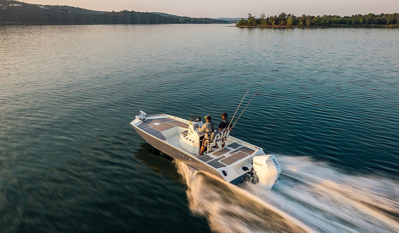 Best Bay Boat Brands, the Most Popular Fishing Boats on the Market