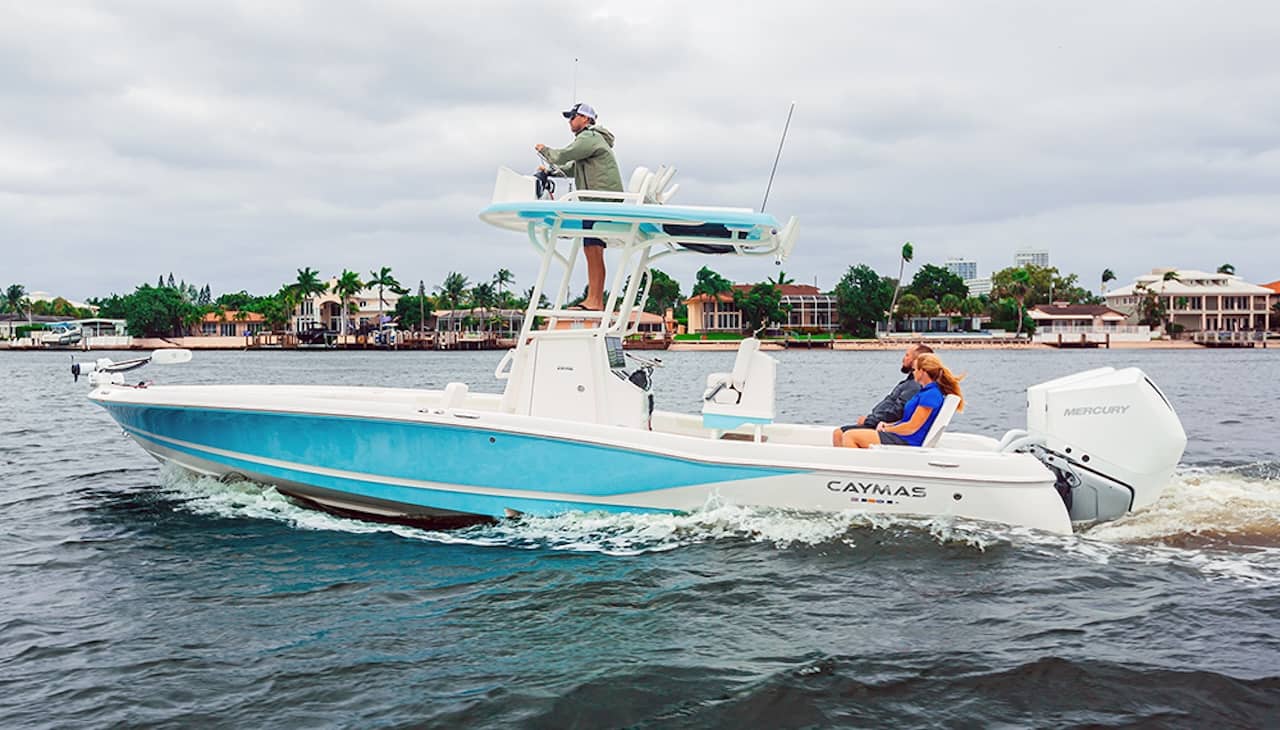 Best Bay Boat Brands, the Most Popular Fishing Boats on the Market