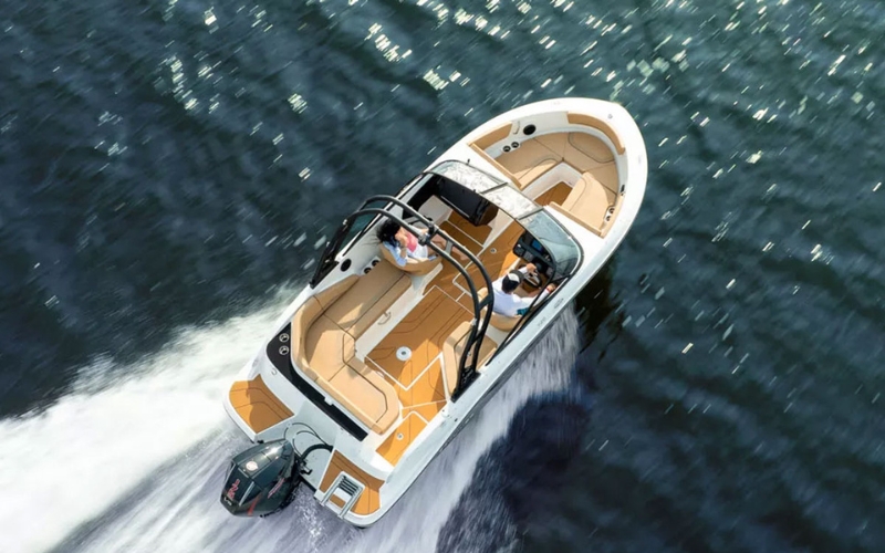 Good Beginner Boats: Best First Boats for New Boaters