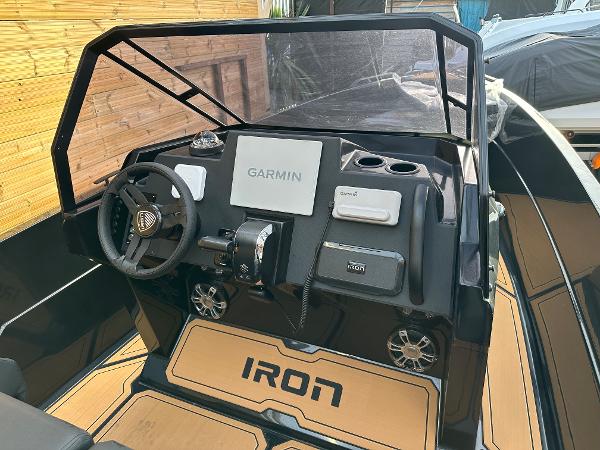 Iron Boats 767 – My Boat World