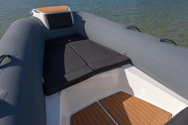 Brig Eagle 8 – My Boat World