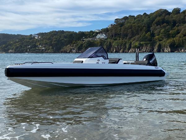 Iron Boats 707 – My Boat World