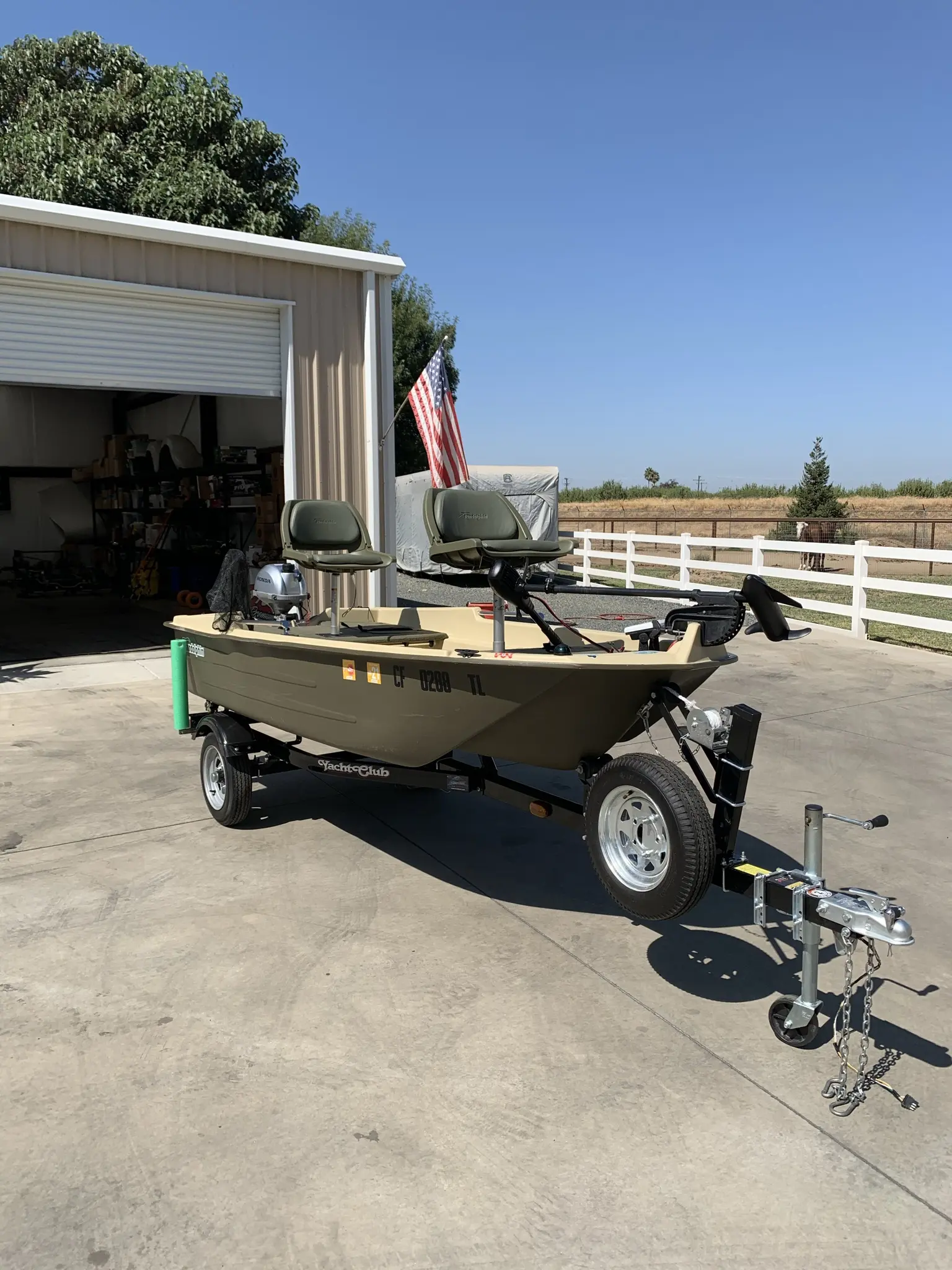 2019 Sun Dolphin Pro 120 #236758 for Sale in Porterville - Rig...