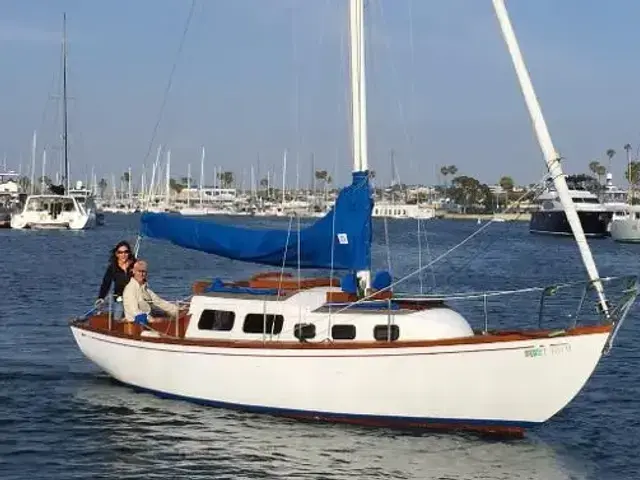 1976 Taipan / Cheoy Lee 28 Sloop - refinished 2012-16 #30551 f...