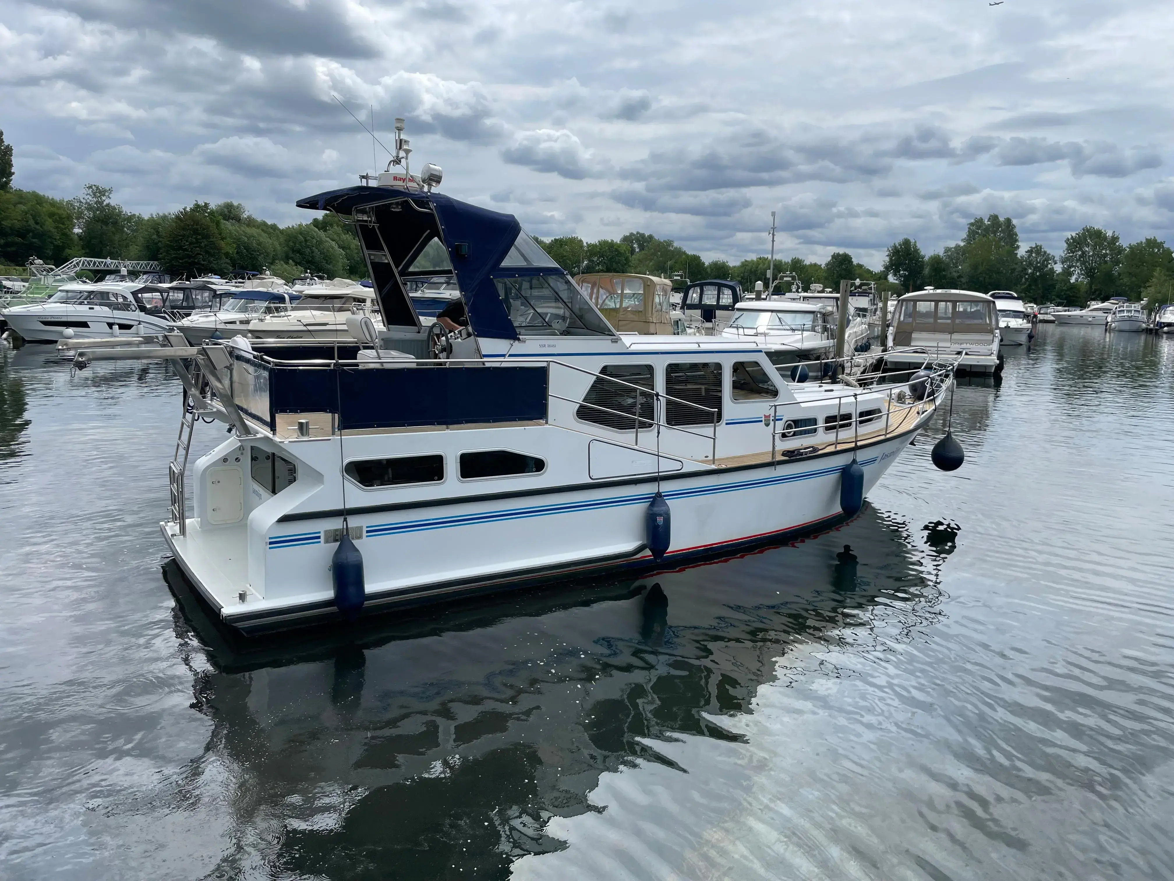 PEDRO 37 1999 for sale at Bray Marine Sales