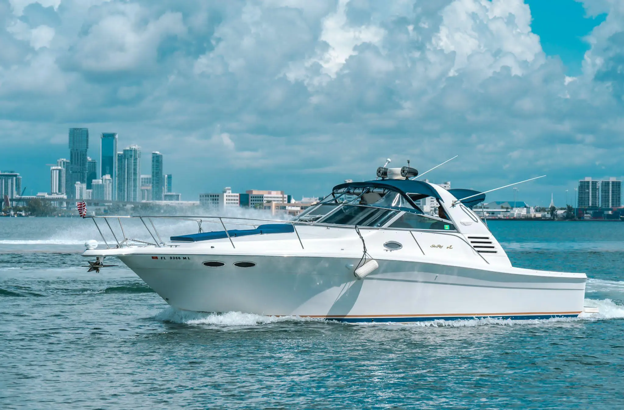 1999 Sea Ray Express Cruiser Boat For Sale - Waa2