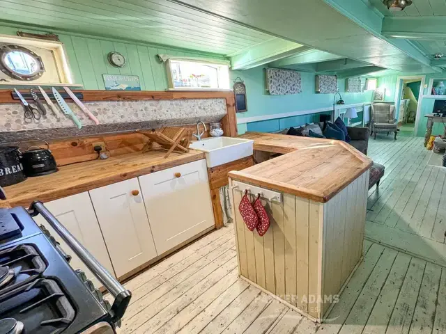 Stevenson Houseboat for sale in United Kingdom, 433078 - Rightboat