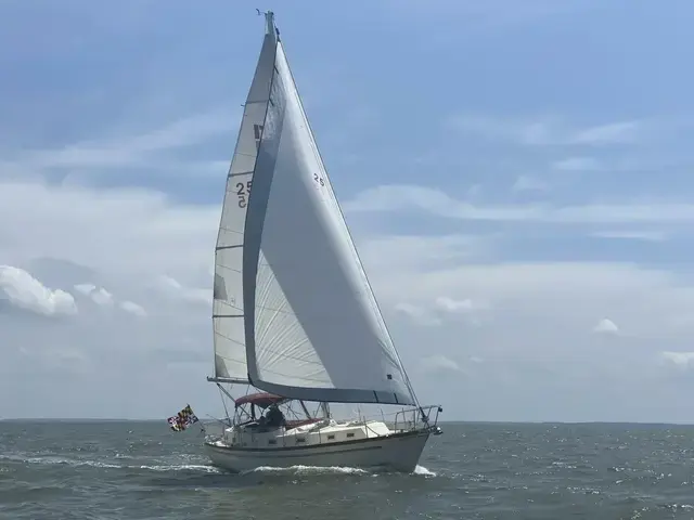 Center Cockpit Sailboats for sale - Rightboat