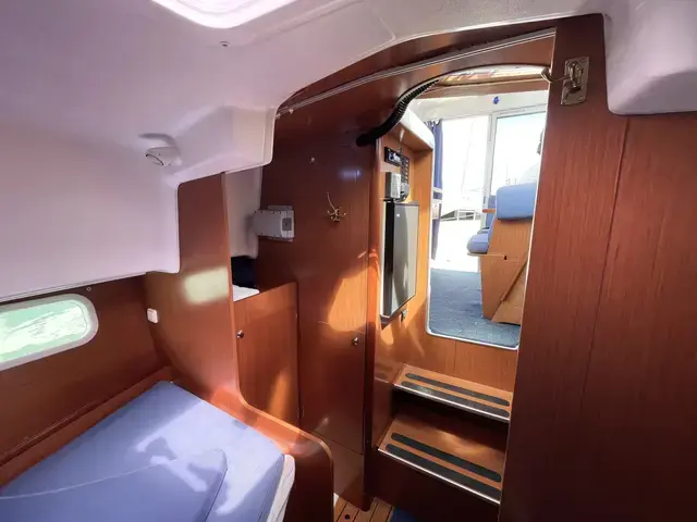 Beneteau Antares 760 for sale in United Kingdom, 458606 - Rightboat