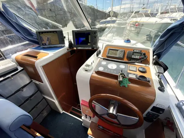 Beneteau Antares 760 for sale in United Kingdom - Rightboat