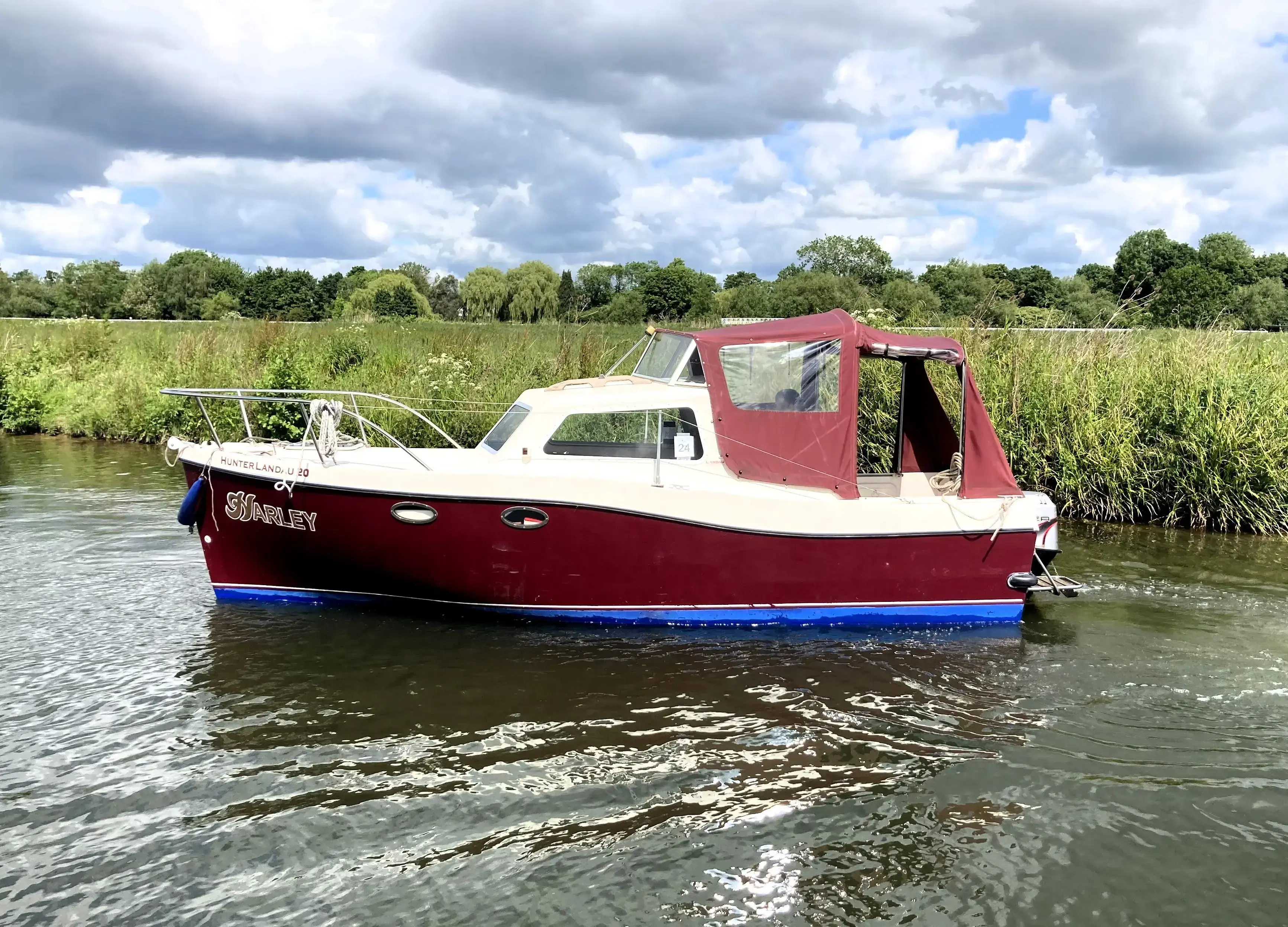 1999 Hunter Landau 20 Cruiser for Sale in Windsor, Berksh...