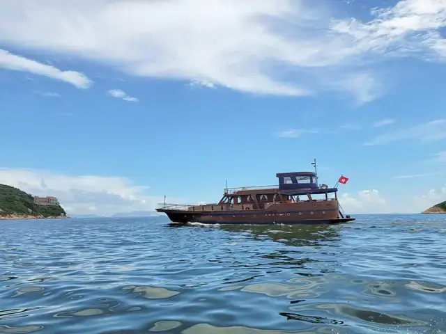 Sun Hing Shing Custom Teak Junk for sale in Hong Kong - Rightboat