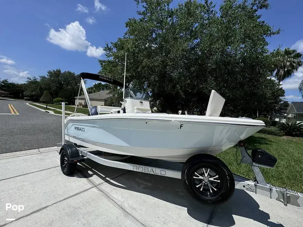 Buy Robalo R160 #469126 - Rightboat