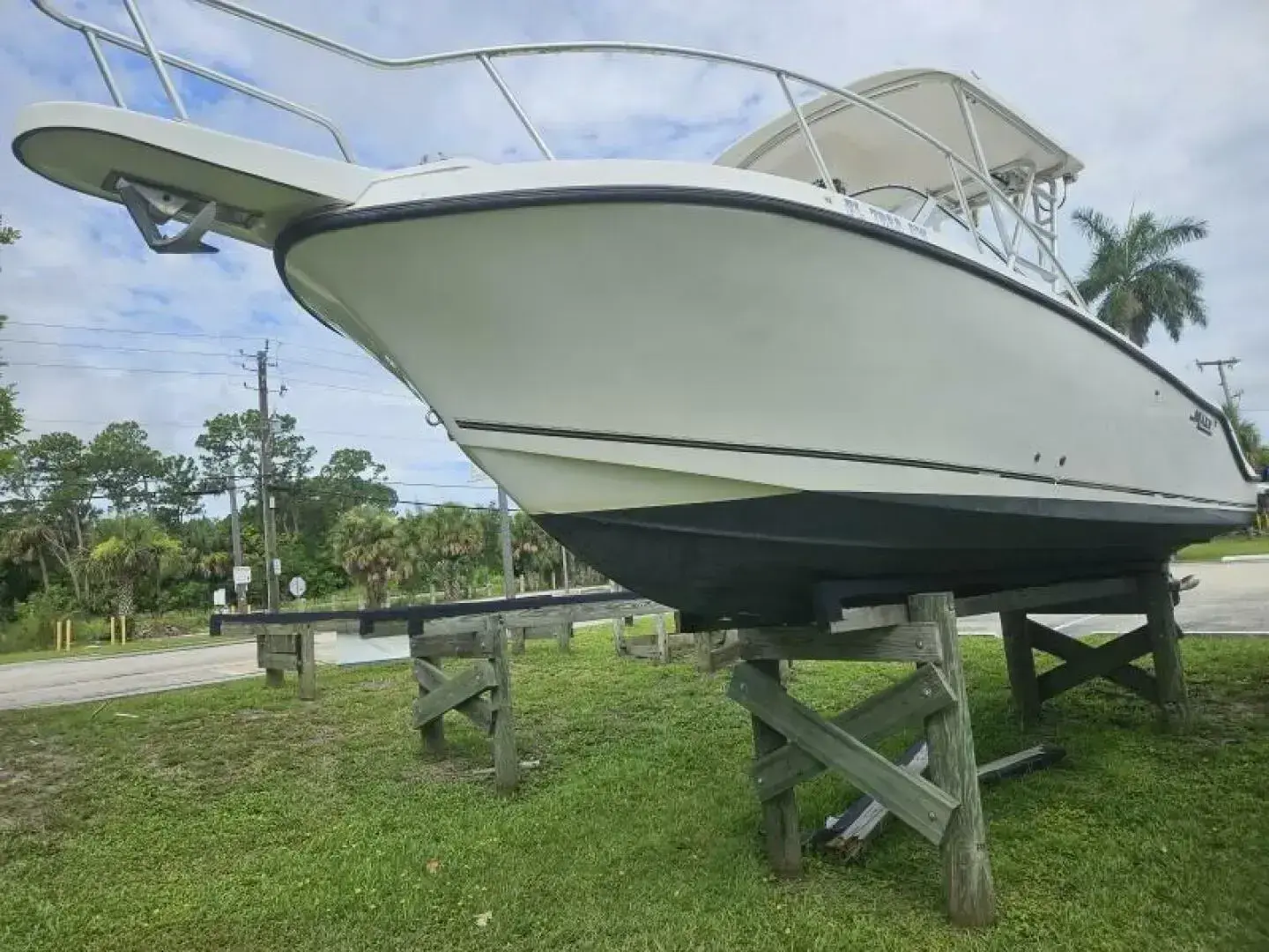 Buy Mako 253 Walk Around #469975 - Rightboat