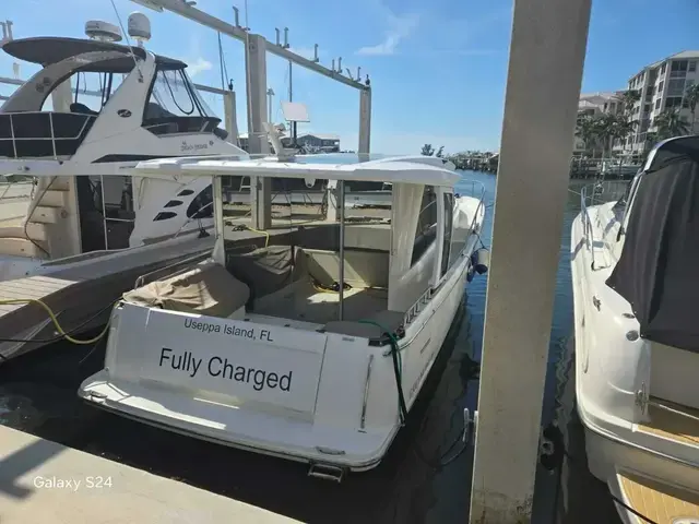 Greenline 39 for sale in United States of America, 506713 - Rightboat