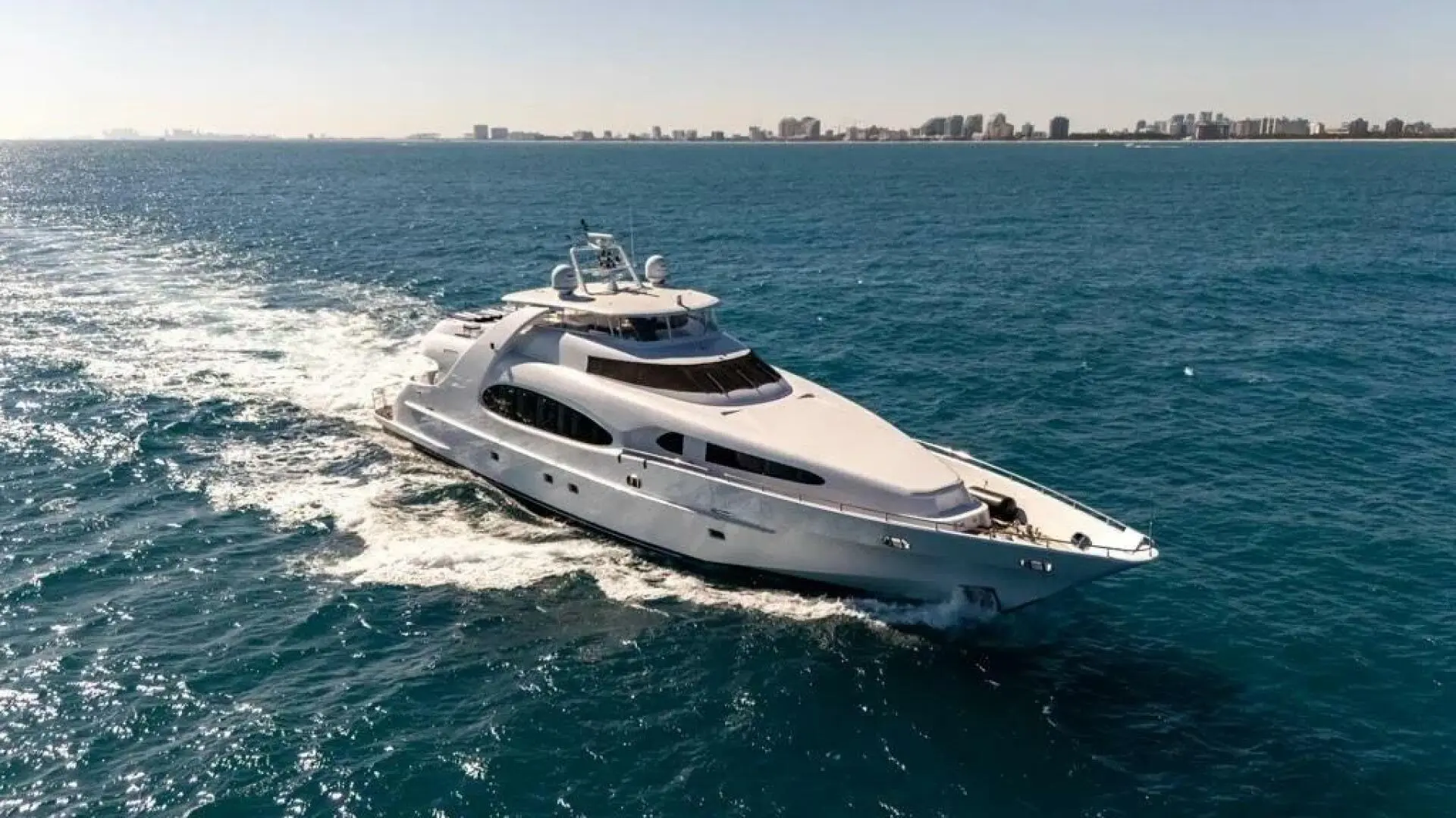 2005 DMB Danube Motor Yacht for Sale in Fort Laudardale,