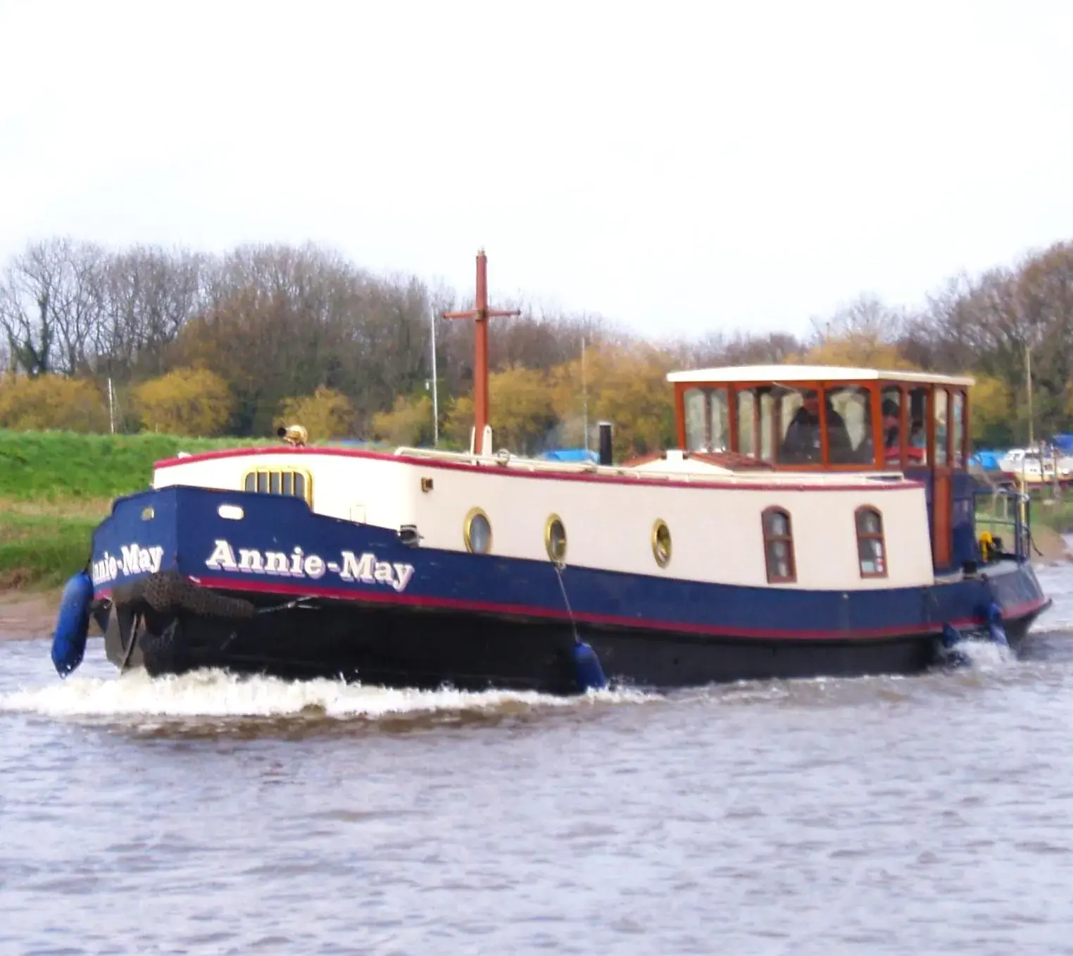 Buy Sagar Marine Mini Luxe Dutch Barge #513715 - Rightboat