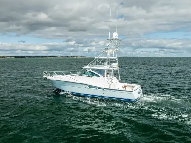 Tiara Yachts 42 for sale in United States of America, Harwich ...