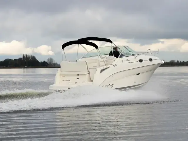 Sea Ray Sundancer 255 for sale in Netherlands, 517481 - Rightboat