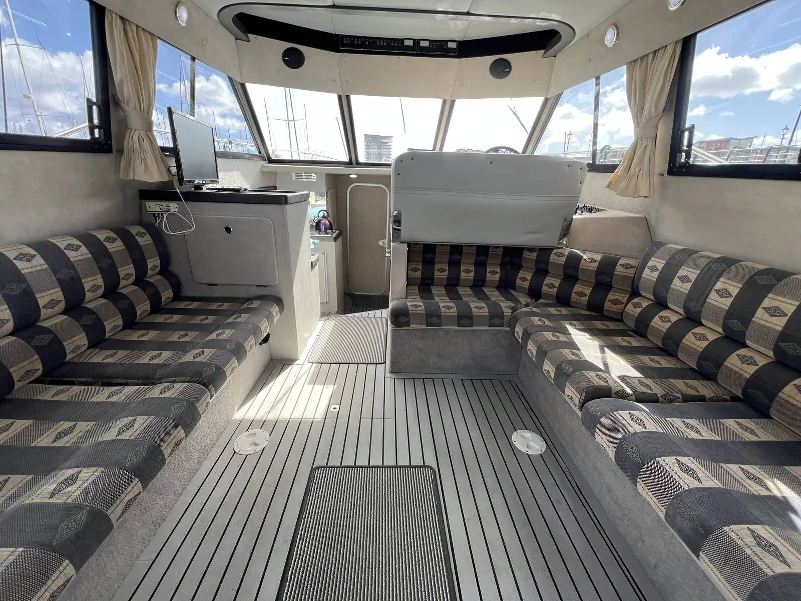 1988 Sunseeker Jamaican 35 #520529 for Sale in Swansea - Right...