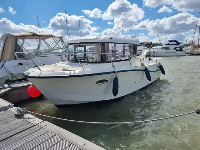 Quicksilver Pilot House 755 for sale in United Kingdom, 437051 - Rightboat