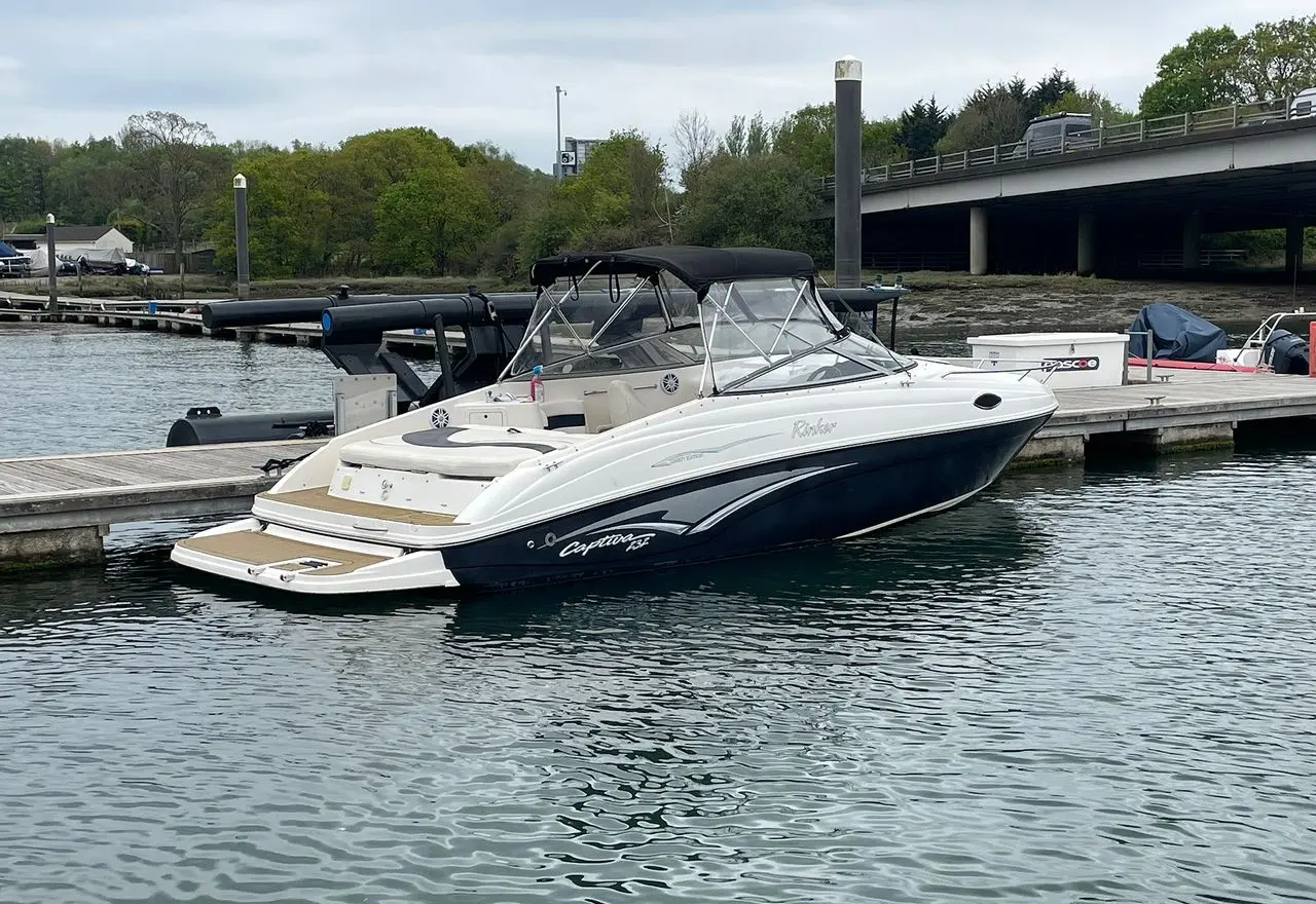 Rinker 232 Captiva Cc for sale in United Kingdom, 525928 - Rightboat