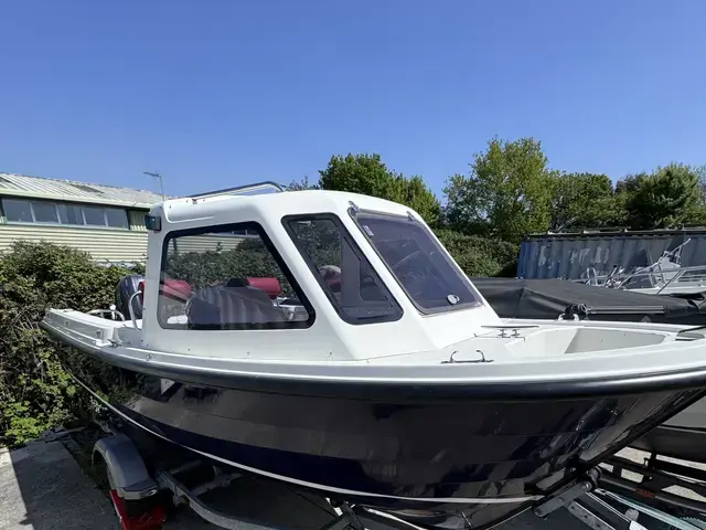 | Choose from Over 7 Boats | Rightboat