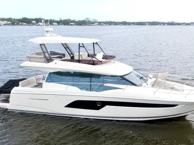 Prestige 520 for sale in United States of America, 529608 - Rightboat