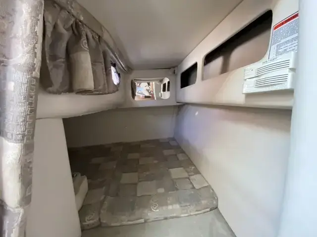 Crownline 250 CR for sale in United Kingdom, 530249 - Rightboat