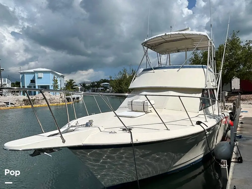 Buy Hatteras 36 Convertible #528859 - Rightboat