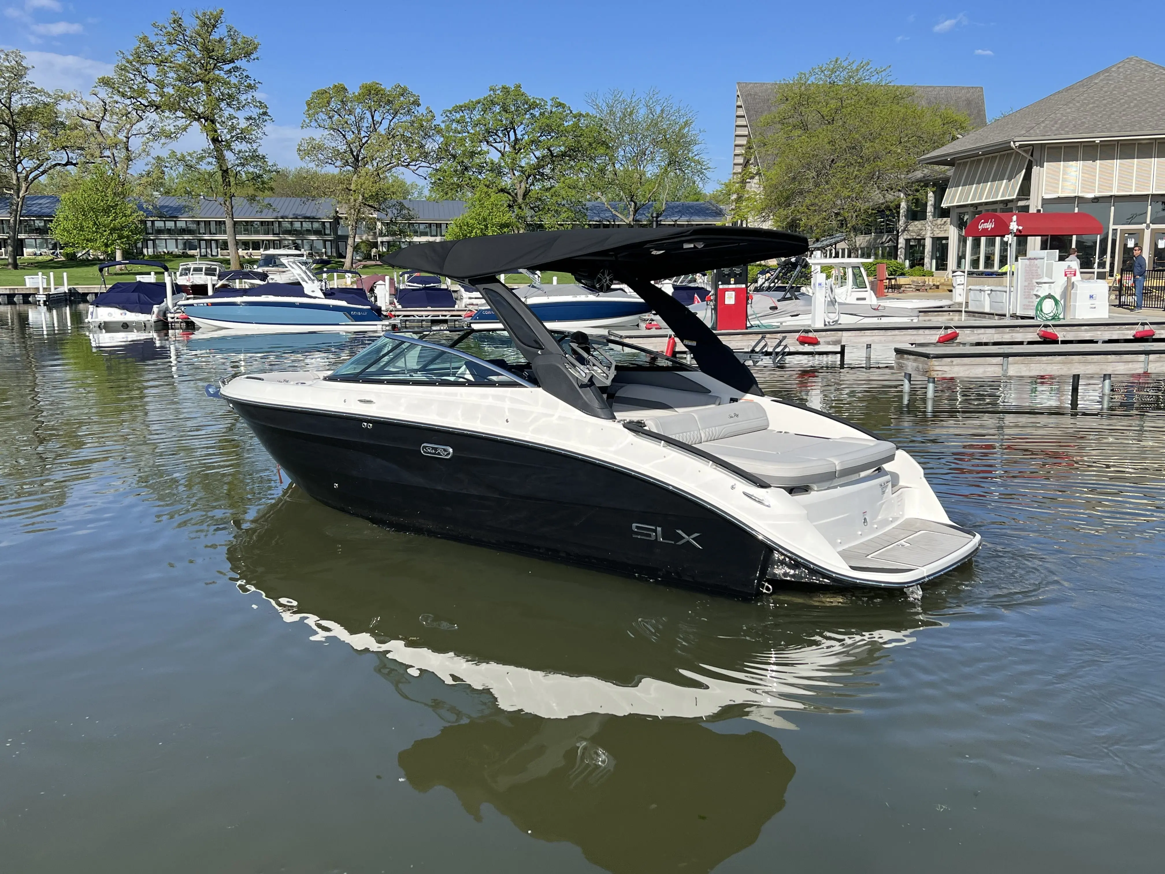 Ski and Wakeboard Boats | Waterski | Wake and Ski Boats