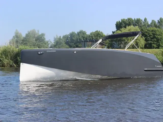 Buy Blackfish Reallife 650 #515927 - Rightboat