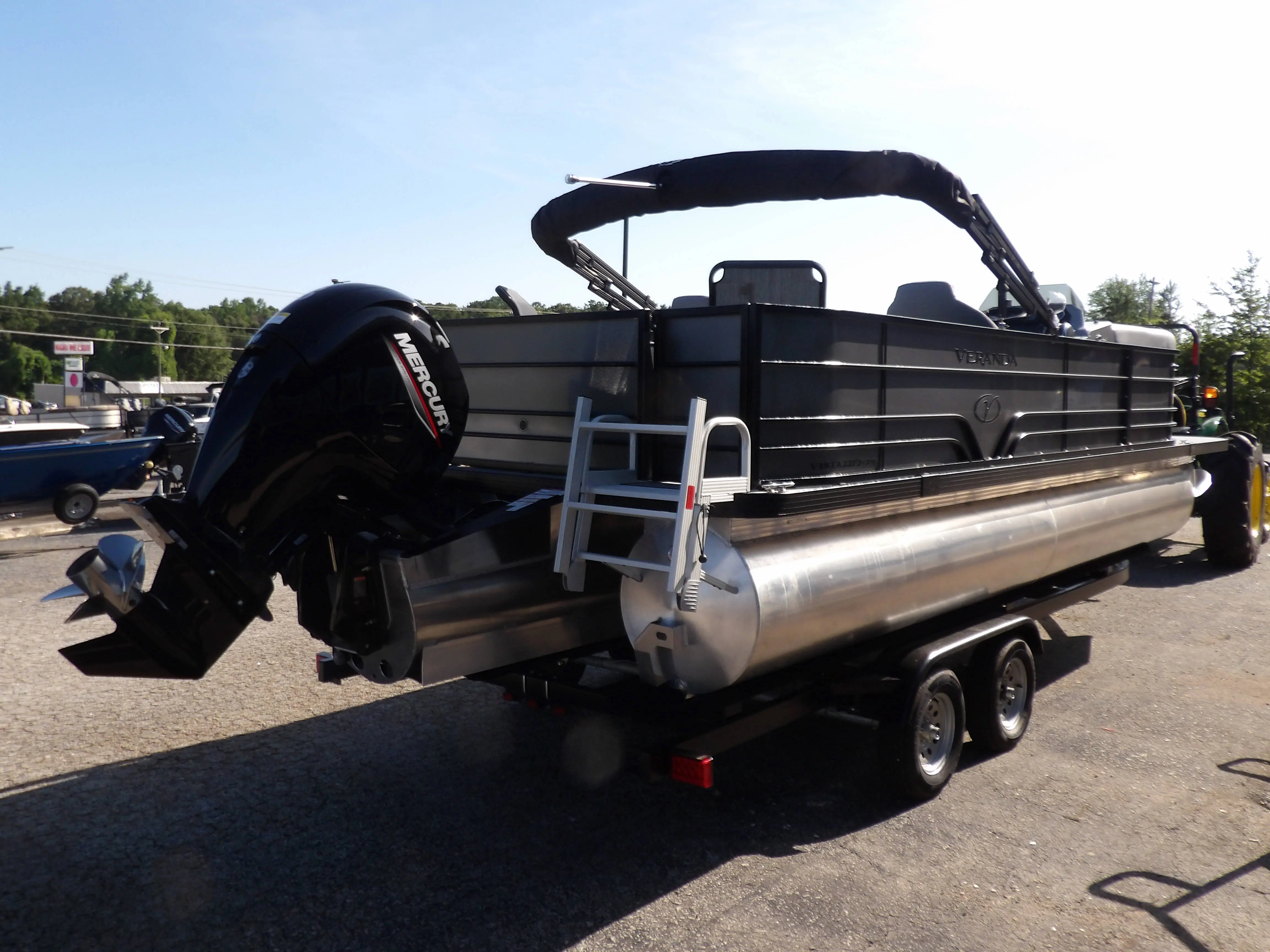 Buy Veranda Vista 22 RC #540878 - Rightboat