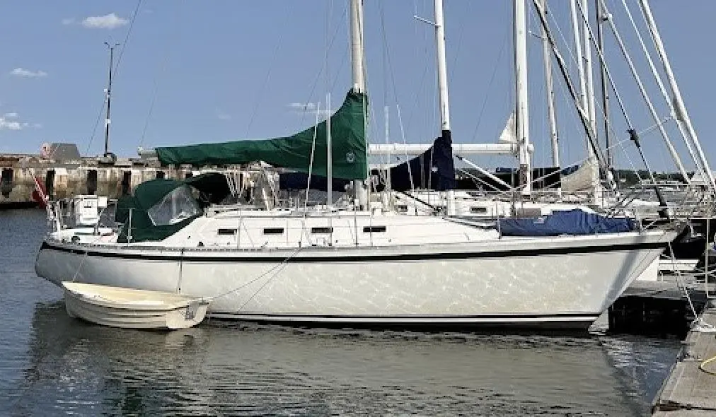 1986 CS Yachts CS 36, #521057 in Stratford, Prince Edward...