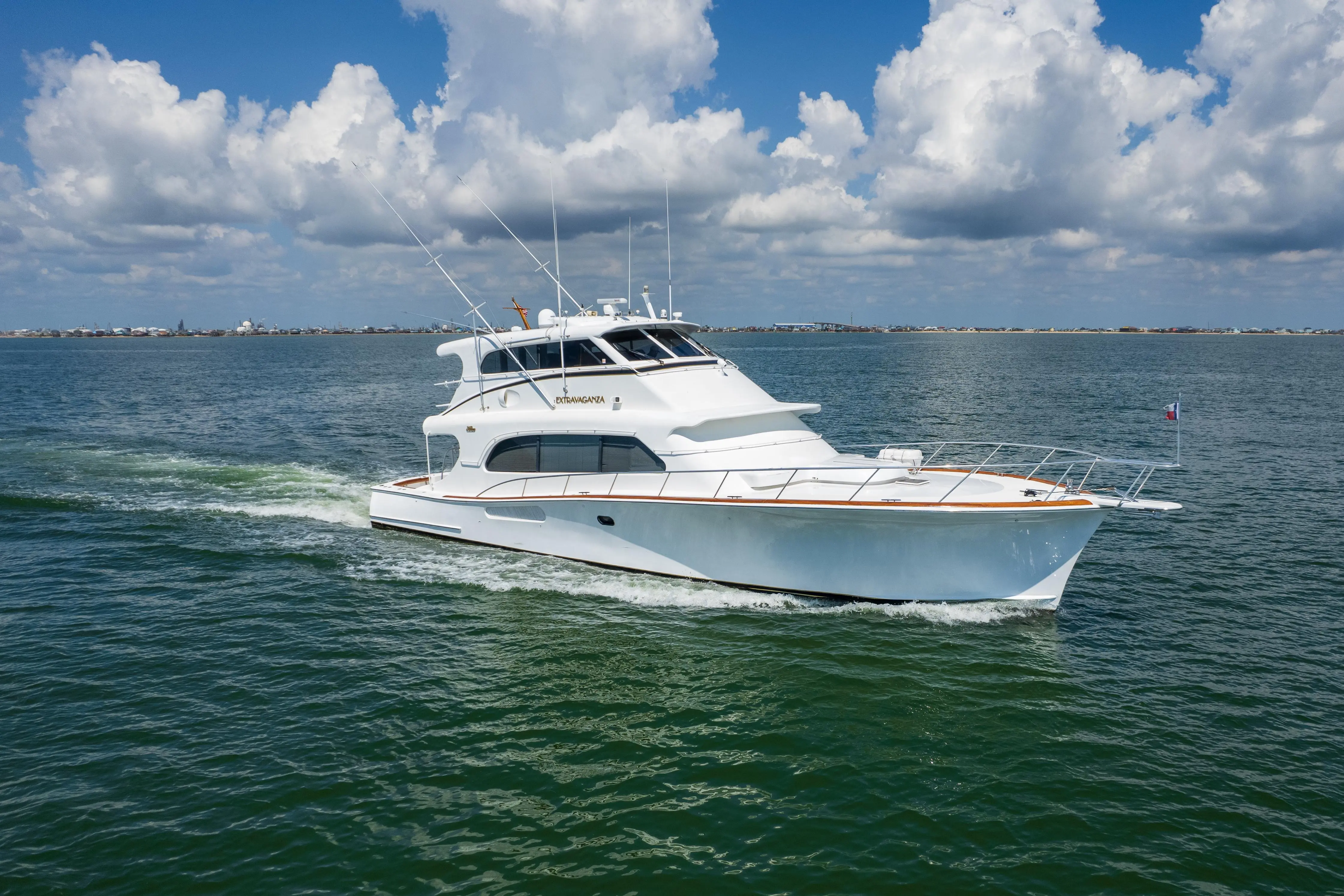 Buy Tiffany Enclosed Bridge Sport fish #485041 - Rightboat