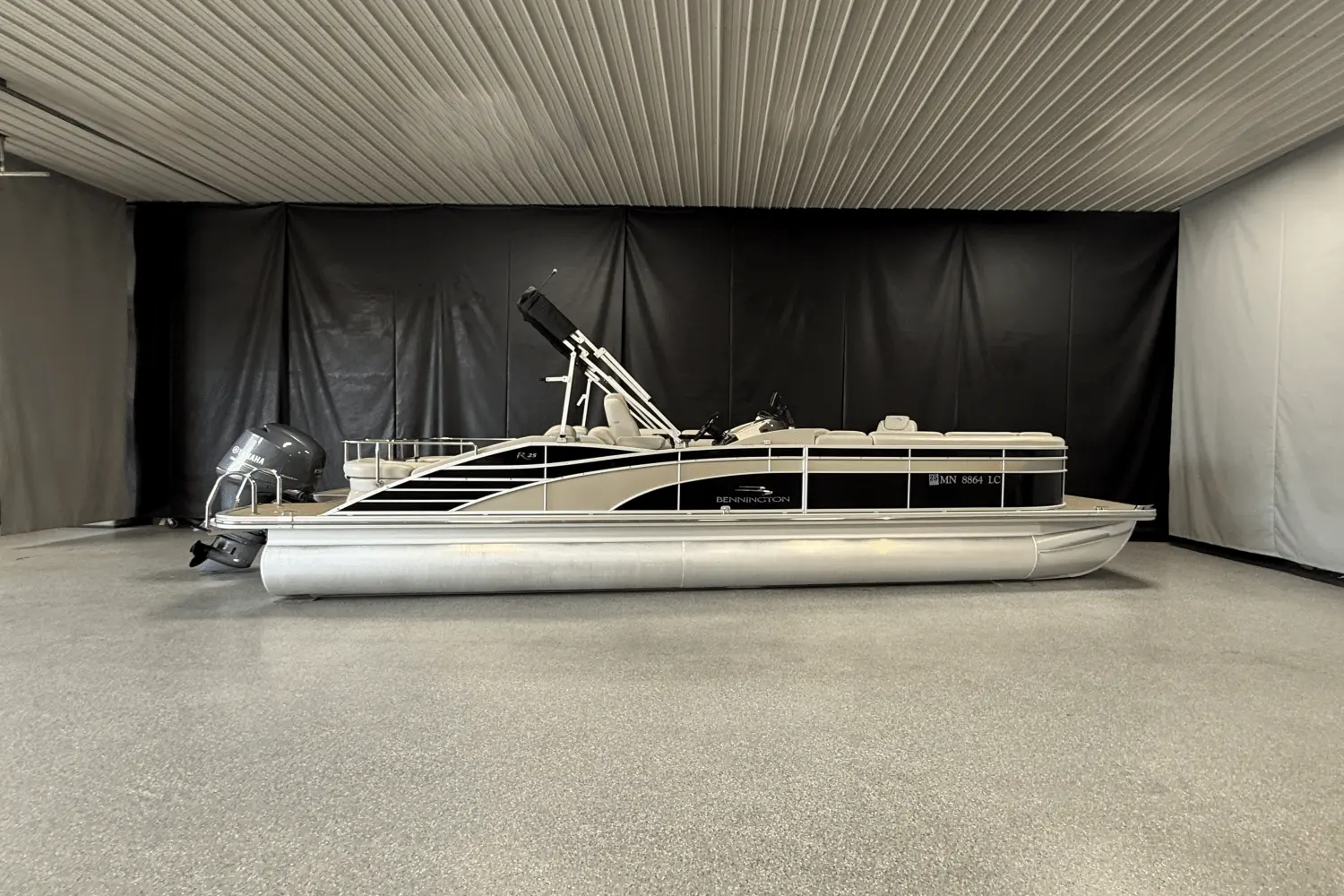 Bass Boats for Sale | New & Used Bass Fishing Boats World...