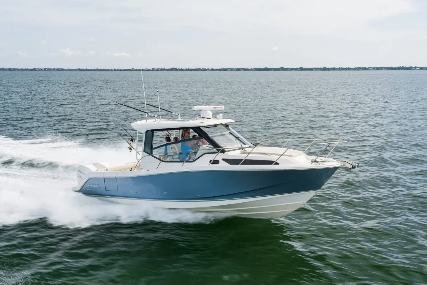 Boston Whaler 325 CONQUEST for sale in United States of America, 547725 ...