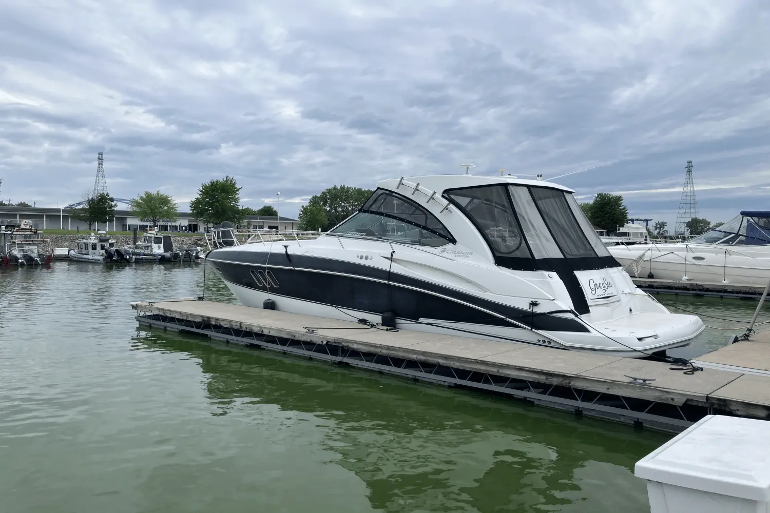 2008 Cruisers Yachts 360 for Sale in Sturgeon Bay, WI #54...
