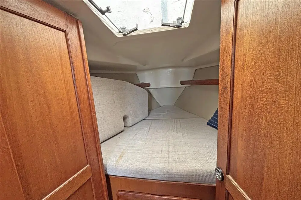 Buy Hunter Legend 35.5 #549017 - Rightboat