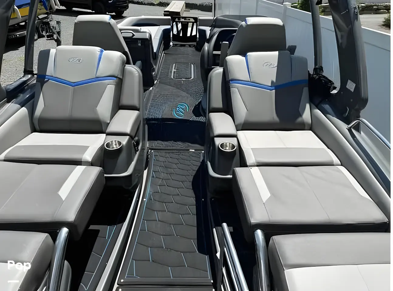 Buy Manitou X-Plode 27 XT SHP #552121 - Rightboat