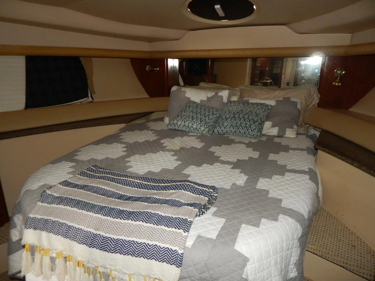 Buy Meridian 408 Motor Yacht #554623 - Rightboat