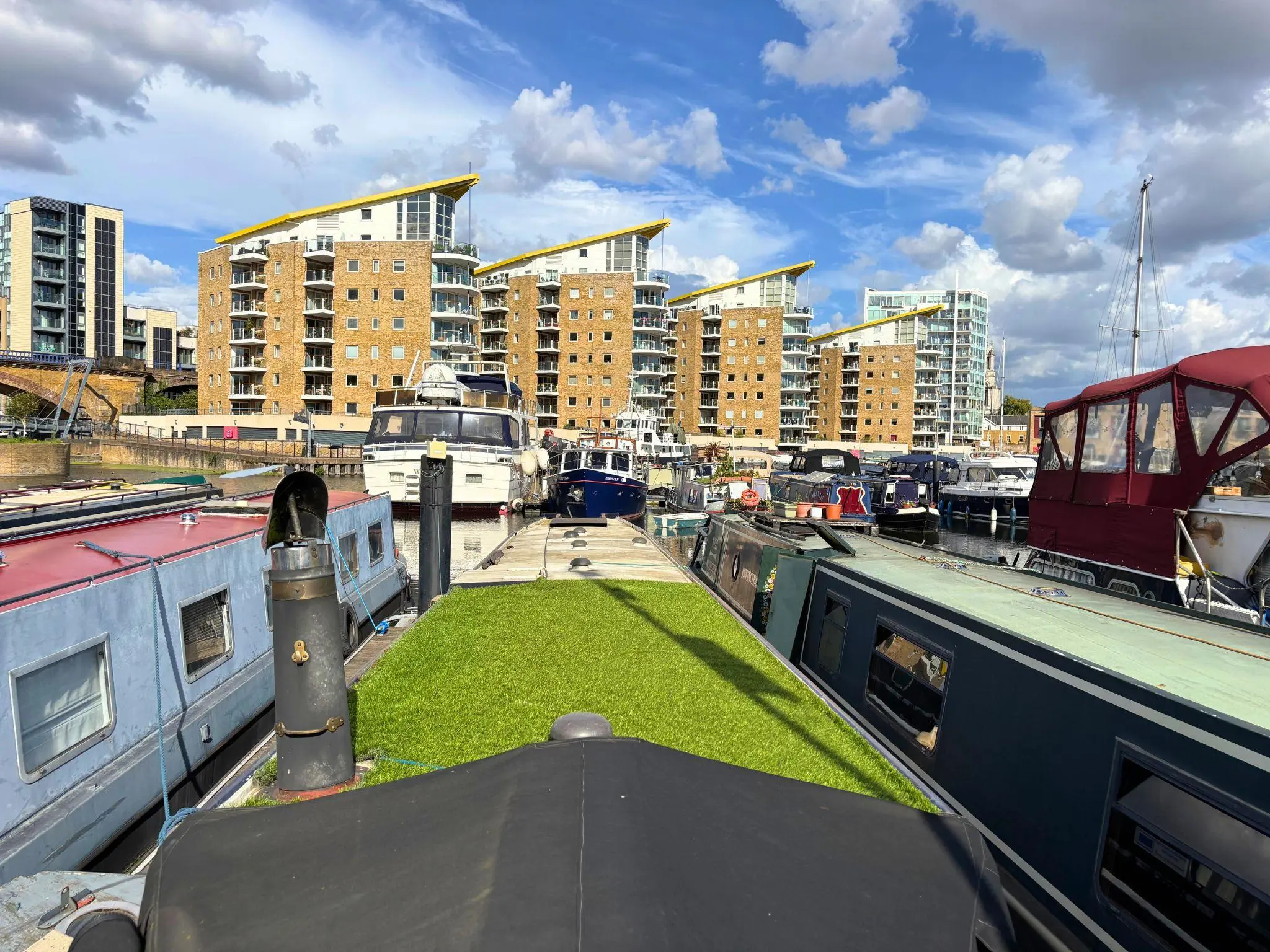 Buy Calcutt Boats Traditional Narrowboat #548416 - Rightboat