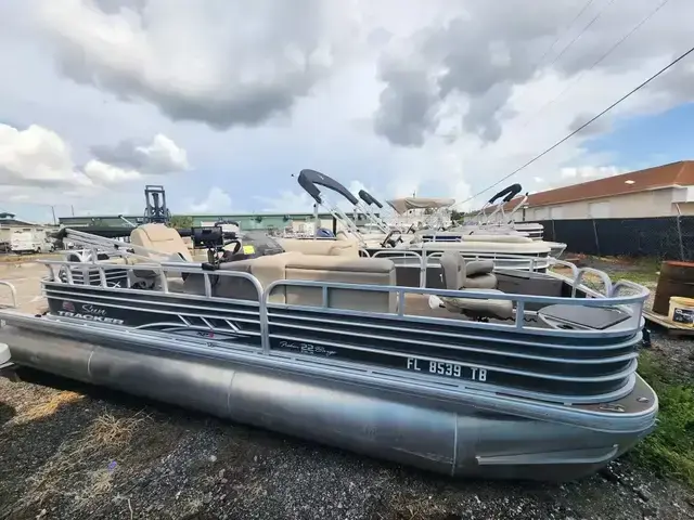 Barges for Sale | Dutch Barges | Small Barge