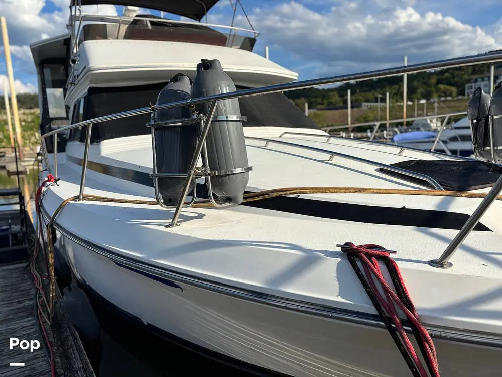 Buy Sea Ray 380 AFT CABIN #557709 - Rightboat