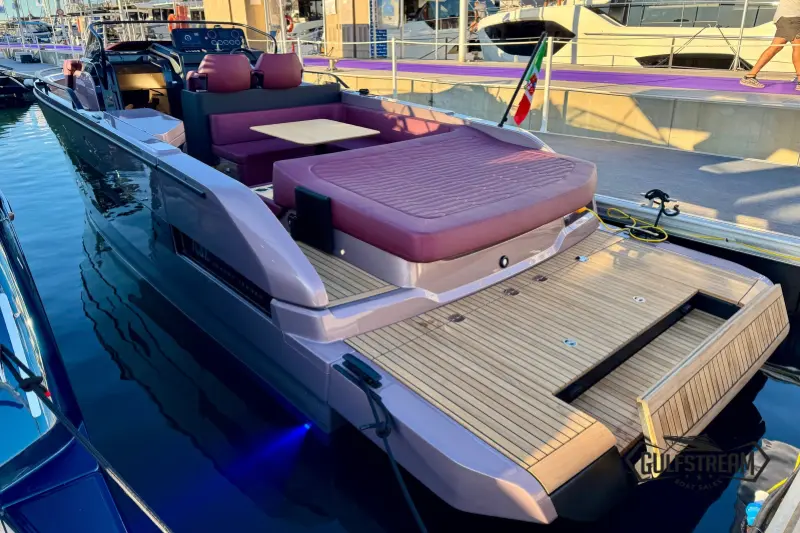 Buy Cranchi A32 Luxury Tender #558464 - Rightboat