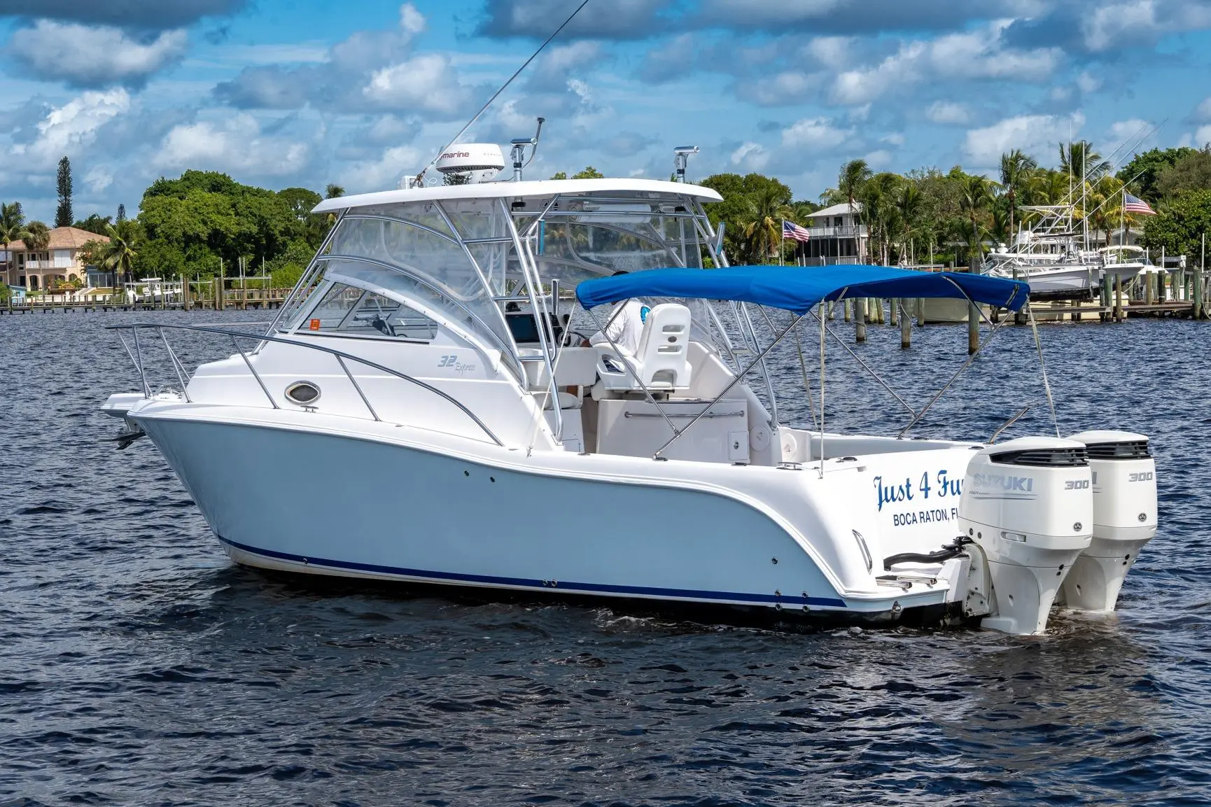 Buy Pro Line 32 EXPRESS #559196 - Rightboat